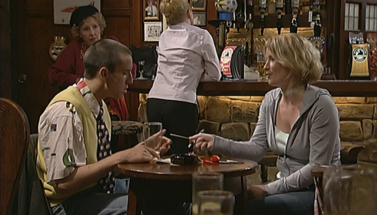 Episode 3210 (27th June 2002) | Emmerdale Wiki | Fandom