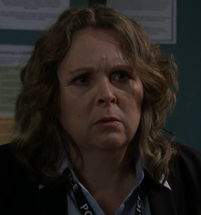 DS Giles | Emmerdale Wiki | Fandom