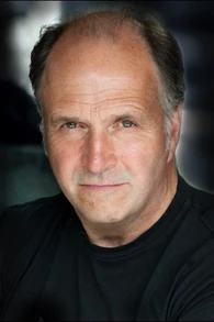 Stephen Chapman | Emmerdale Wiki | Fandom