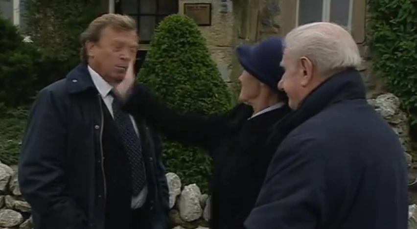 Episode 4520 (17th November 2006) | Emmerdale Wiki | Fandom