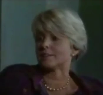 Louise Pennington | Emmerdale Wiki | Fandom