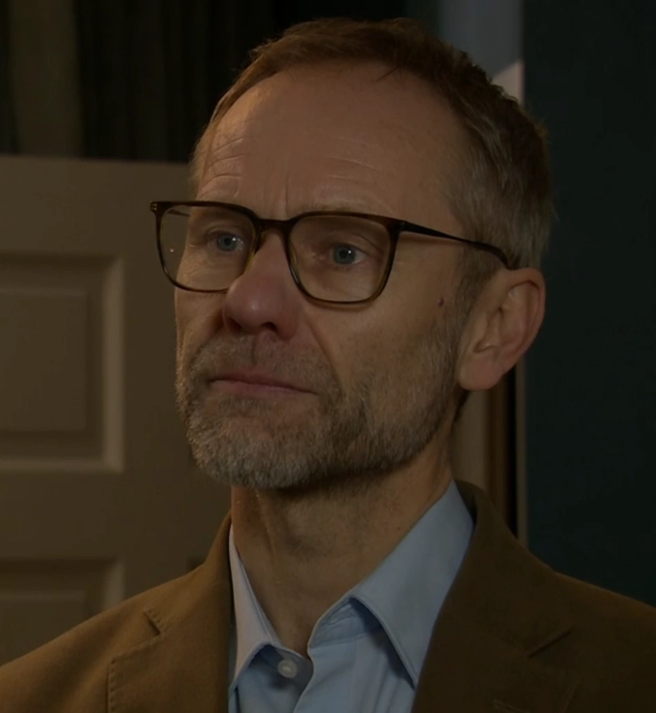 Dr Crowley | Emmerdale Wiki | Fandom