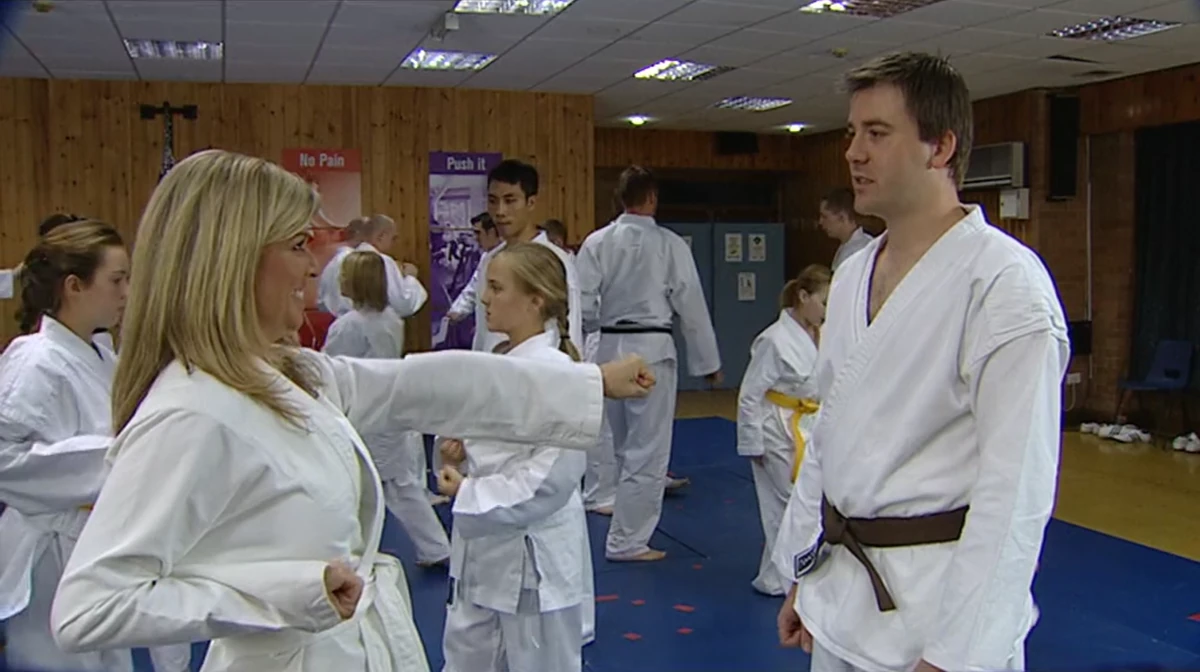 Episode 4195 (3rd November 2005) | Emmerdale Wiki | Fandom