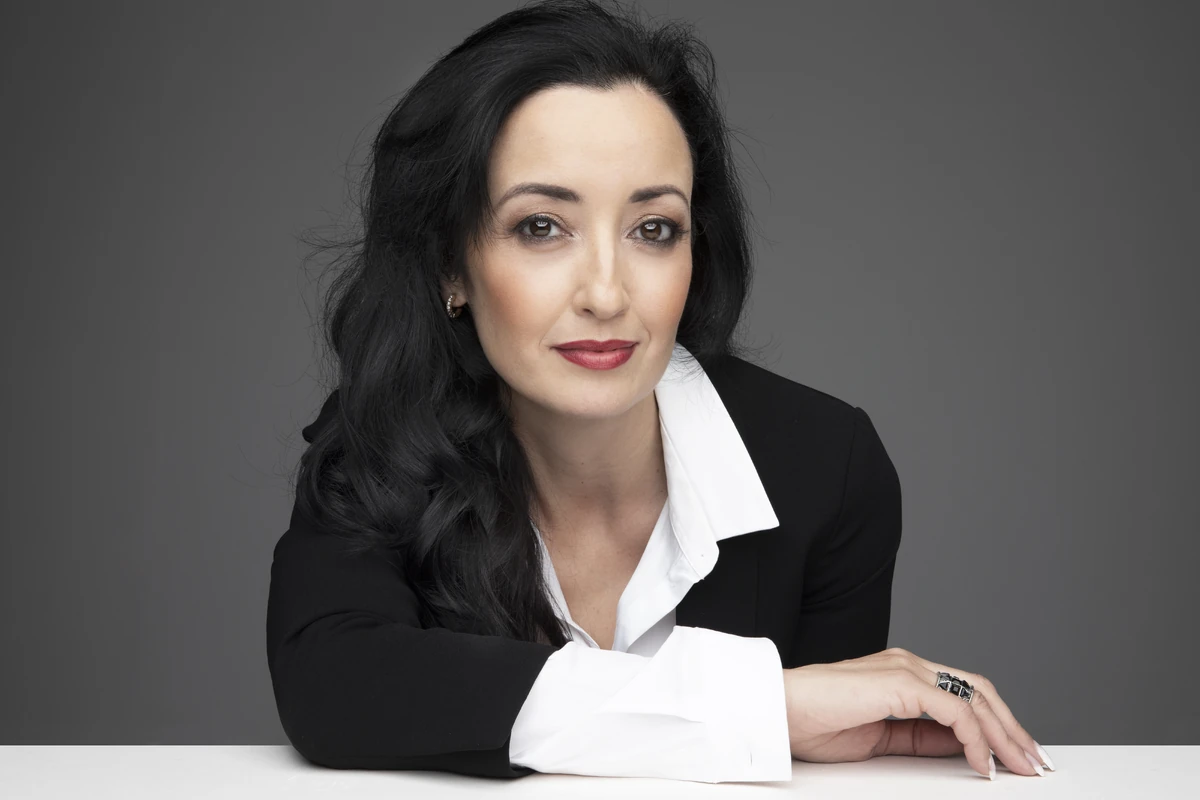 Tracey Moore | Emmerdale Wiki | Fandom