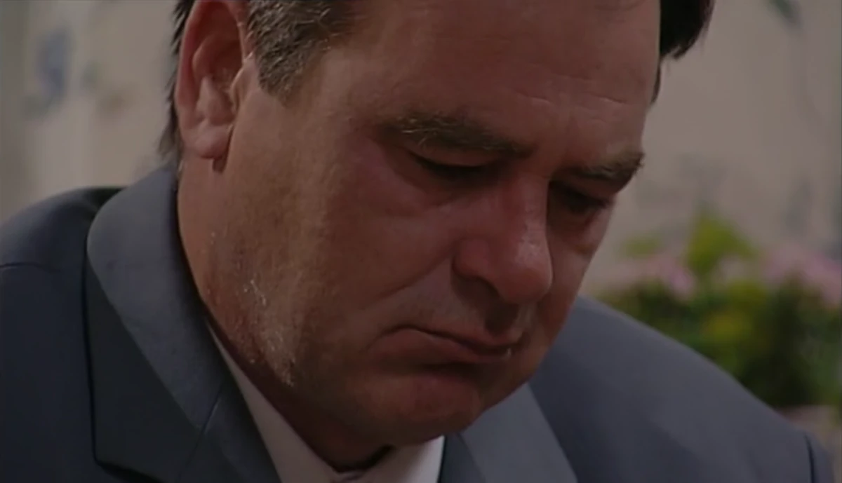 Episode 3810 (5th August 2004) | Emmerdale Wiki | Fandom