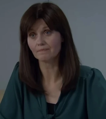 Dr Grayson | Emmerdale Wiki | Fandom