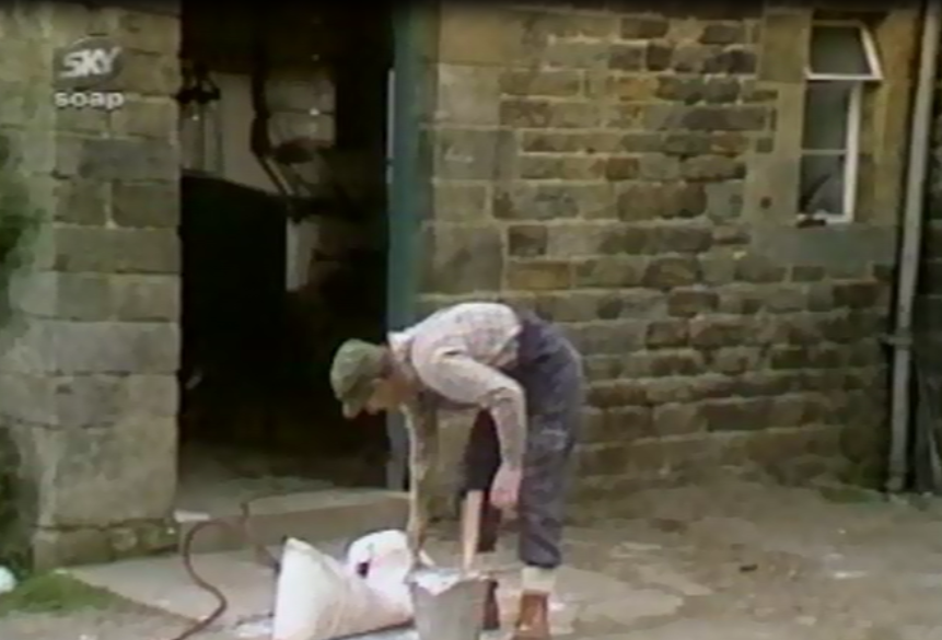 Episode 539 (26th June 1979) | Emmerdale Past & Present Wiki | Fandom Episode 539 (26th June 1979) | Emmerdale Past & Present Wiki | Fandom