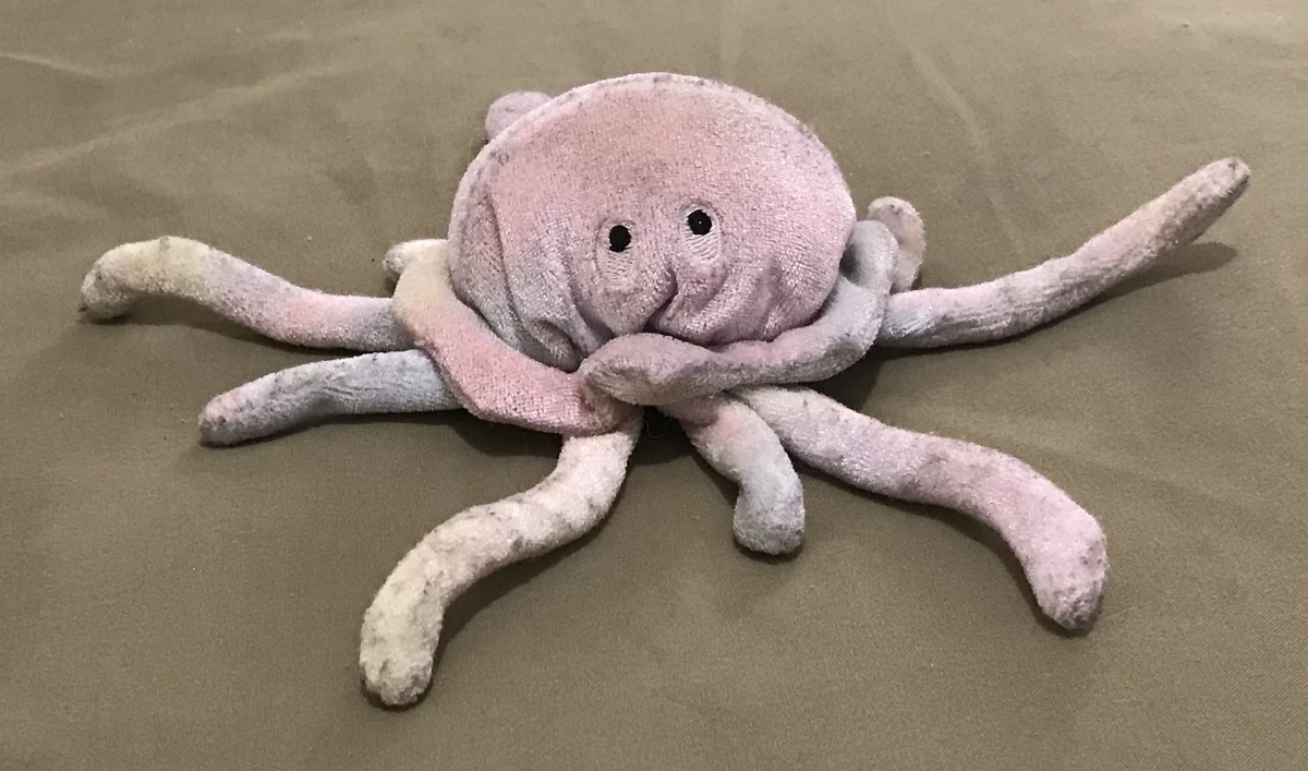 Goochy | Emmett's Stuffed Animals Wiki | Fandom