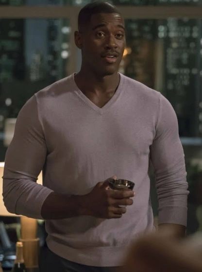 Warren Hall | Empire Wiki Français | Fandom