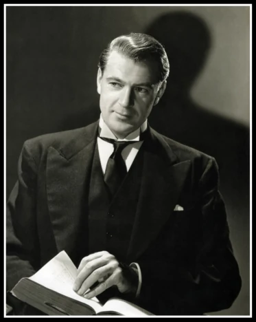 Lord Simon Palindrome | Empire Wiki | Fandom