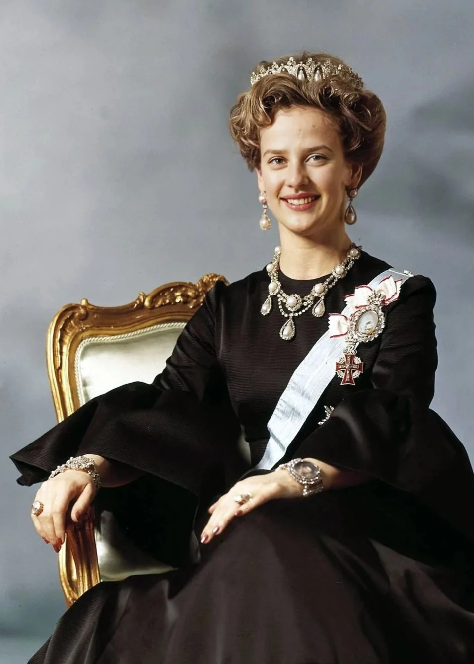 Elsje of the Netherlands | Enchatress Monachary Wiki | Fandom