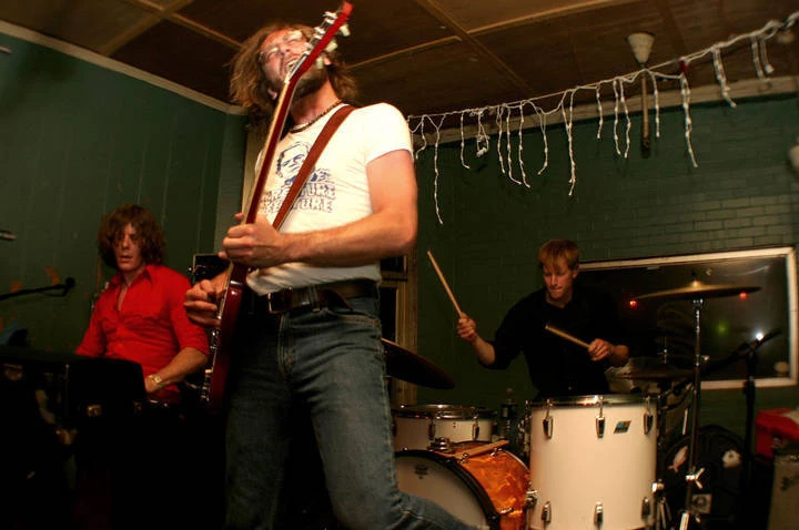 The Muggs | Wiki Enciclopedia del Rock | Fandom