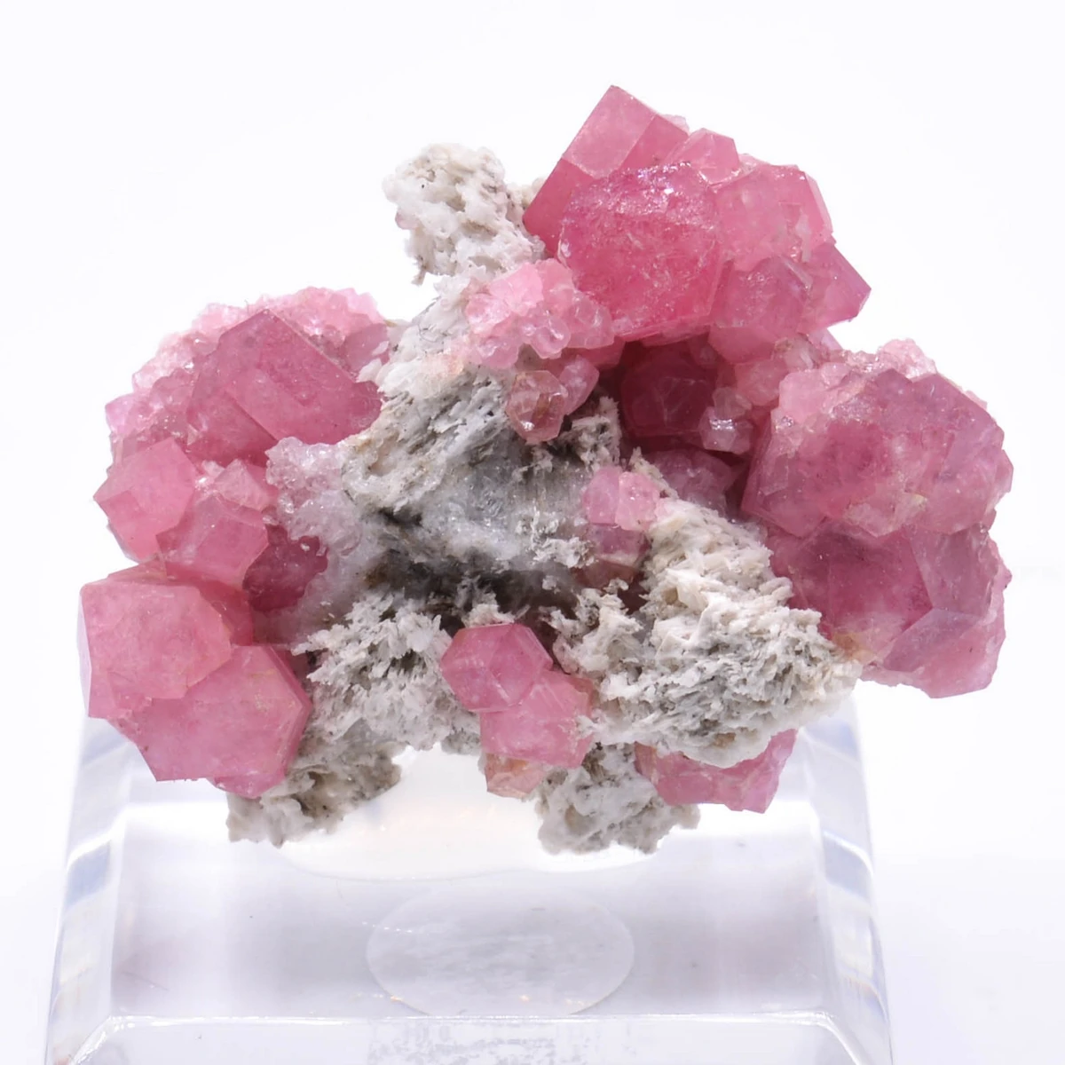 Rosolite | Encyclopedia gemstonia Wiki | Fandom
