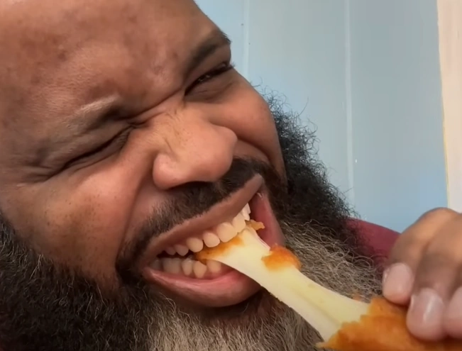 Cheese Pull | Enderslime SMP Wiki | Fandom