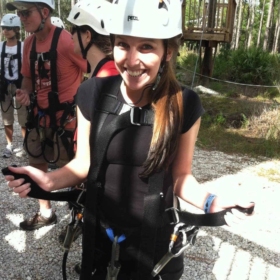 Daniela Bustamante | Endurance Wiki | Fandom