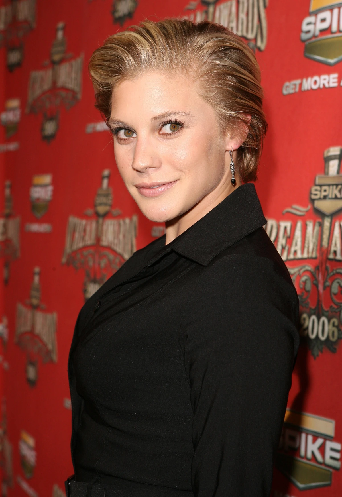 Katee Sackhoff | Futurama Wiki | Fandom