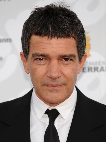 Antonio Banderas | English Voice Over Wikia | Fandom