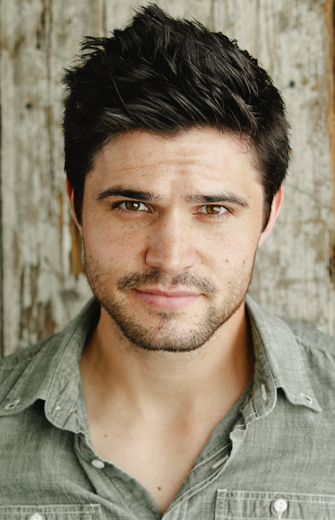 Daniel Cummings | English Voice Over Wikia | Fandom