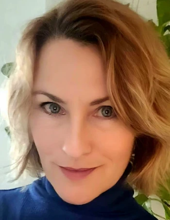 Carrie Schiffler | English Voice Over Wikia | Fandom