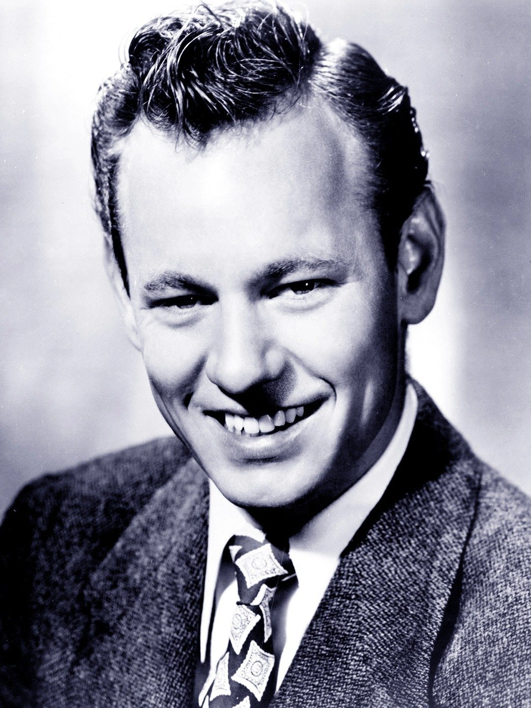 William Phipps | English Voice Over Wikia | Fandom