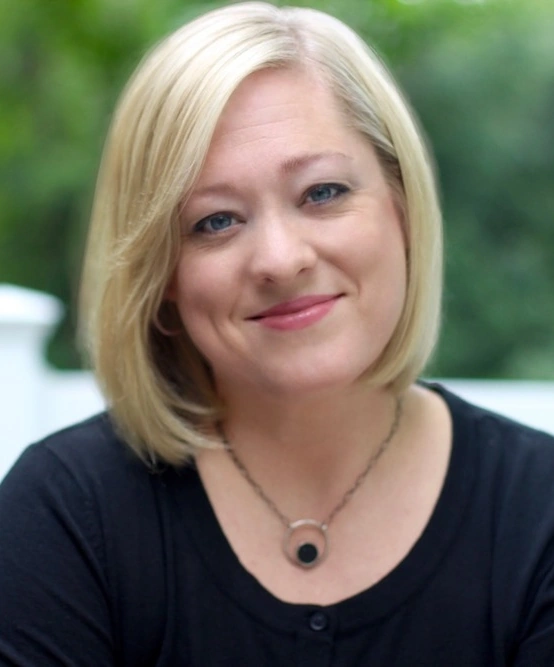 Lisa Vischer | English Voice Over Wikia | Fandom