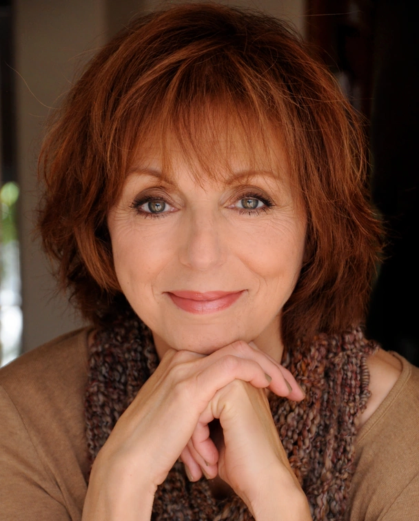 Nancy Linari | English Voice Over Wikia | Fandom