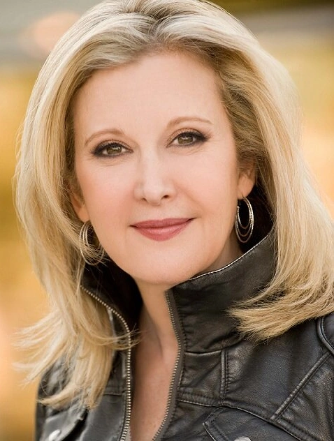 Shari Elliker | English Voice Over Wikia | Fandom