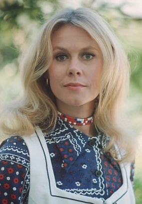 Elizabeth Montgomery | English Voice Over Wikia | Fandom