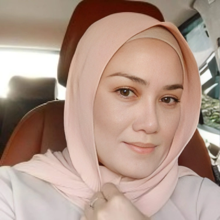 Eliza Mustafa | Alih Suara | Fandom