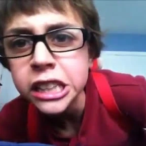 SammyClassicSonicFan | Enzo Wiki | Fandom