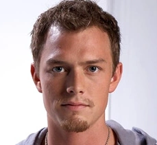 Adam T. Brooks | Wiki Eon (Films y TV Series) | Fandom