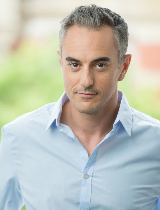 Oliver Vaquer | Wiki Eon (Films y TV Series) | Fandom