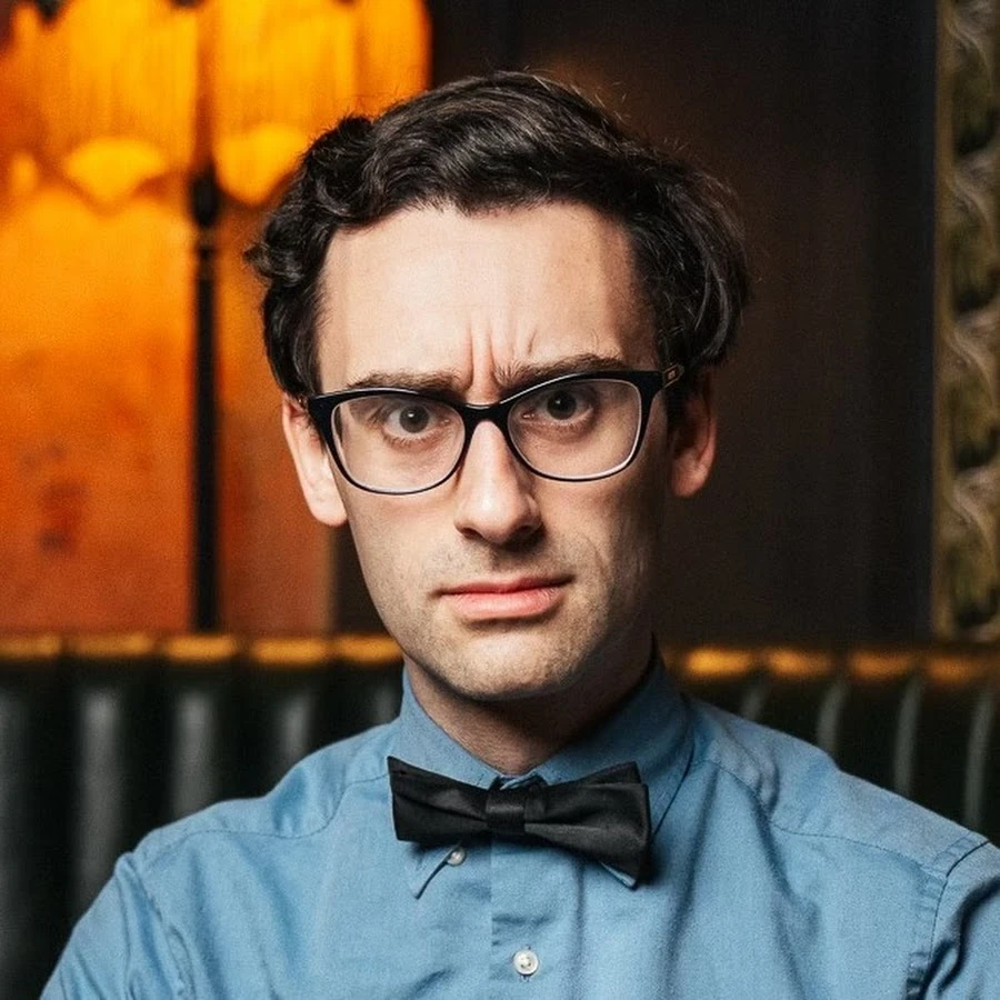 MC Hammersmith | Epic Rap Battles of History Wiki | Fandom