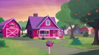 Sweet Apple Acres | My Little Pony Equestria Girls Wiki | Fandom