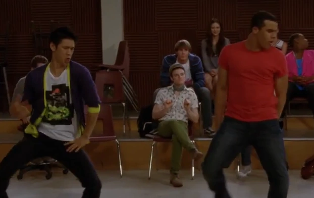 Relación:Mike y Jake | Wiki Glee | Fandom