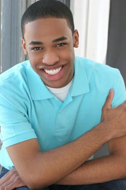 Titus Makin Jr. | Wiki Glee | Fandom