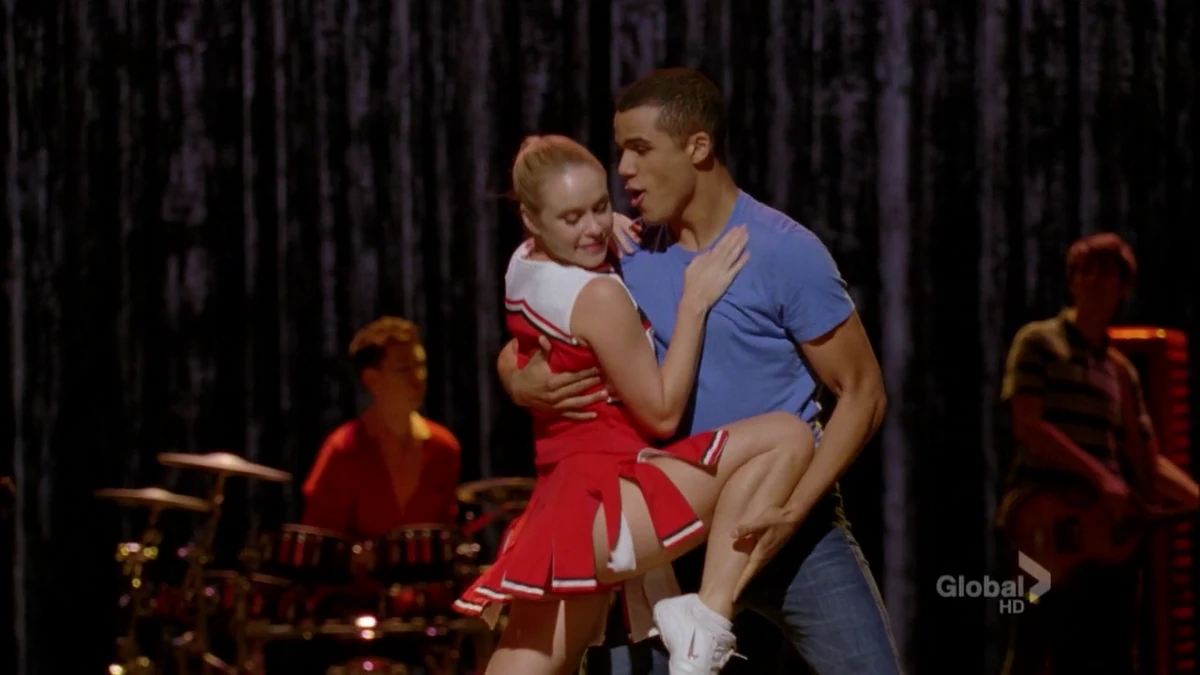 Everybody Talks | Wiki Glee | Fandom