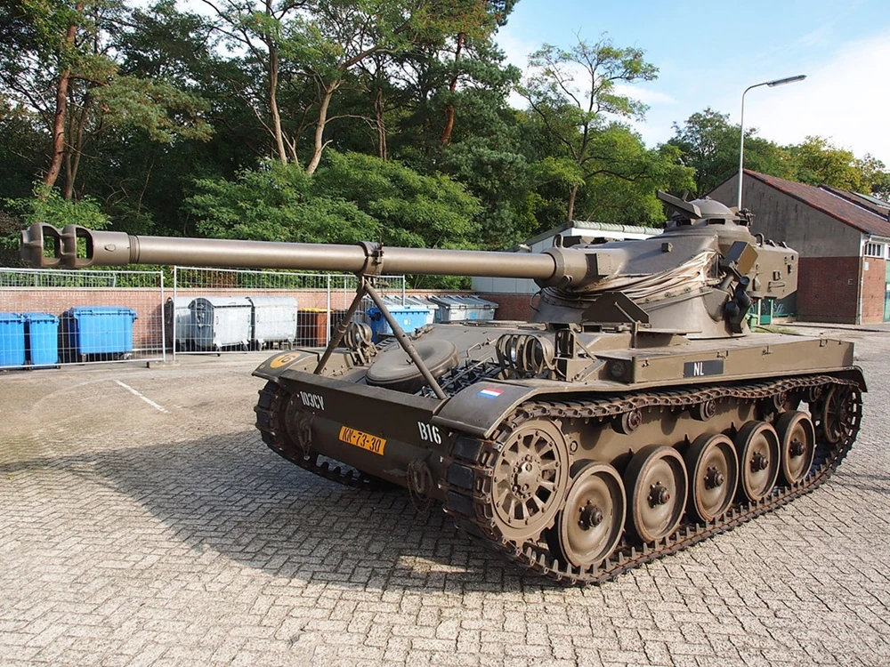 AMX-13 | Militaria Wiki | Fandom