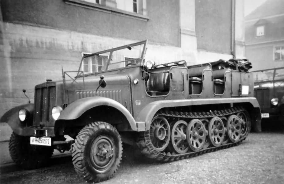SdKfz 6,Mittlerer Zugkraftwagen 5t | Militaria Wiki | Fandom