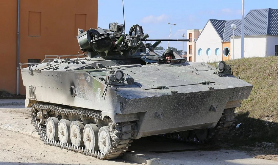 AMX-10P | Militaria Wiki | Fandom