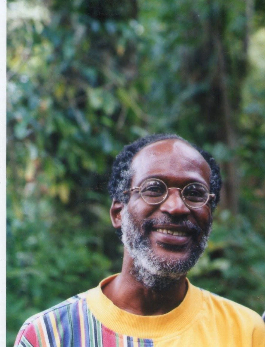 Miguel James | Escritores del mundo Fandom | Fandom