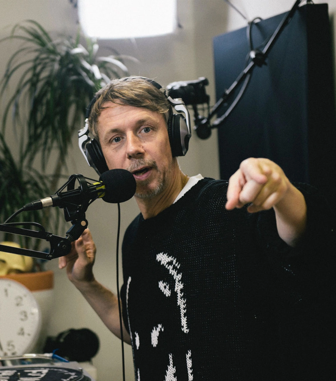 Giles Peterson | Grand Theft Encyclopedia | Fandom