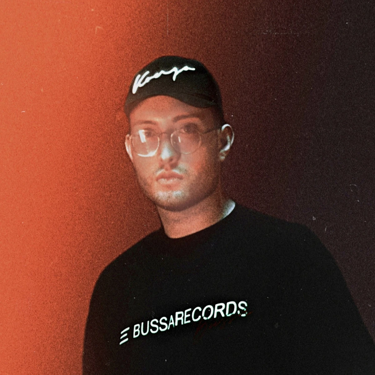 Bussa | Música Wiki | Fandom