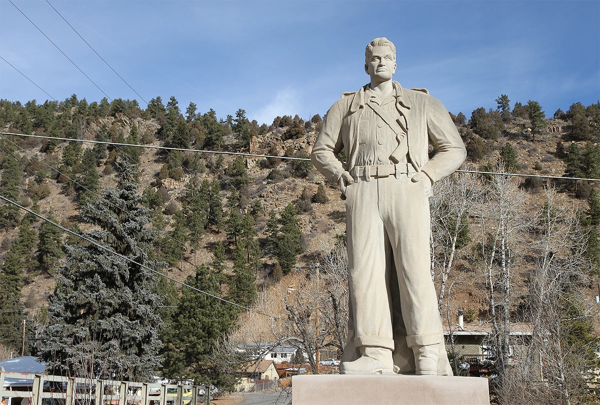 Steve Canyon Statue | Esteem Education Wiki | Fandom