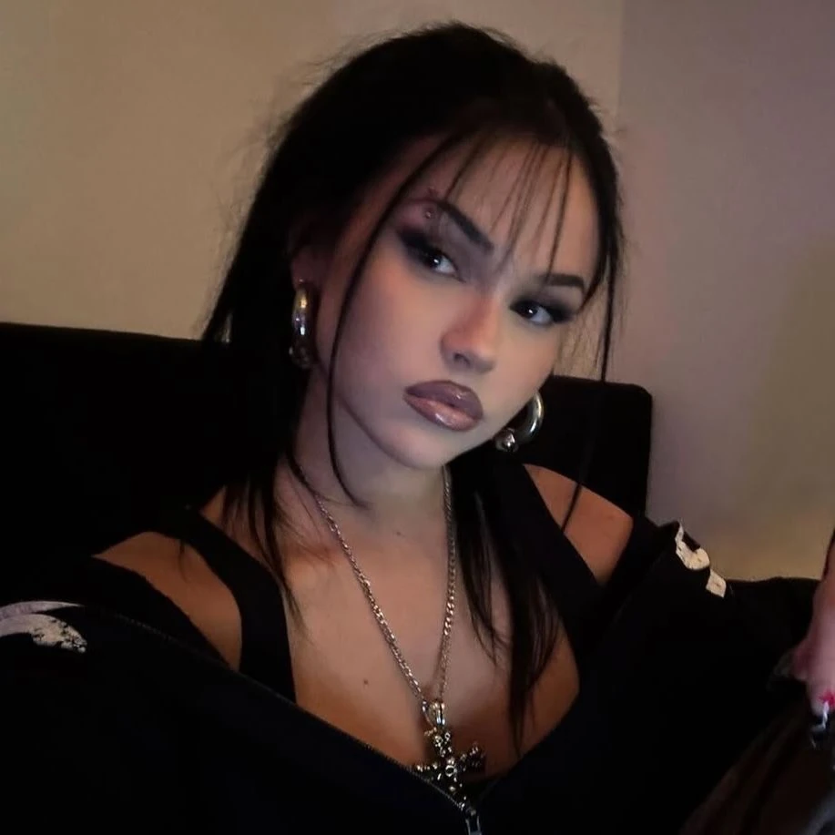 Svetlana Zvonarvov | Eternal Roleplaying Wiki | Fandom