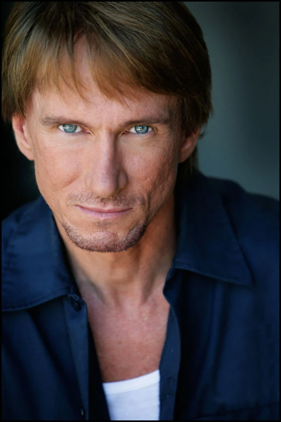 Ryan Canavan | Wiki Prometeuszowie | Fandom