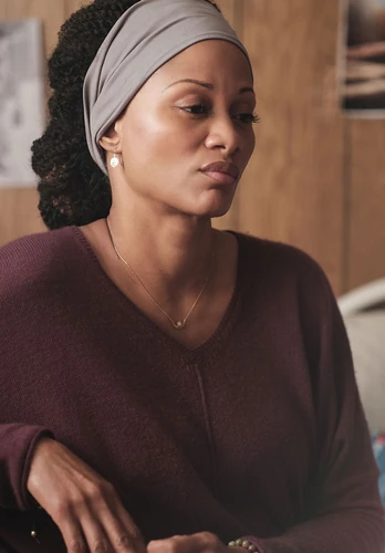 Leslie Bennett | Euphoria Wiki | Fandom