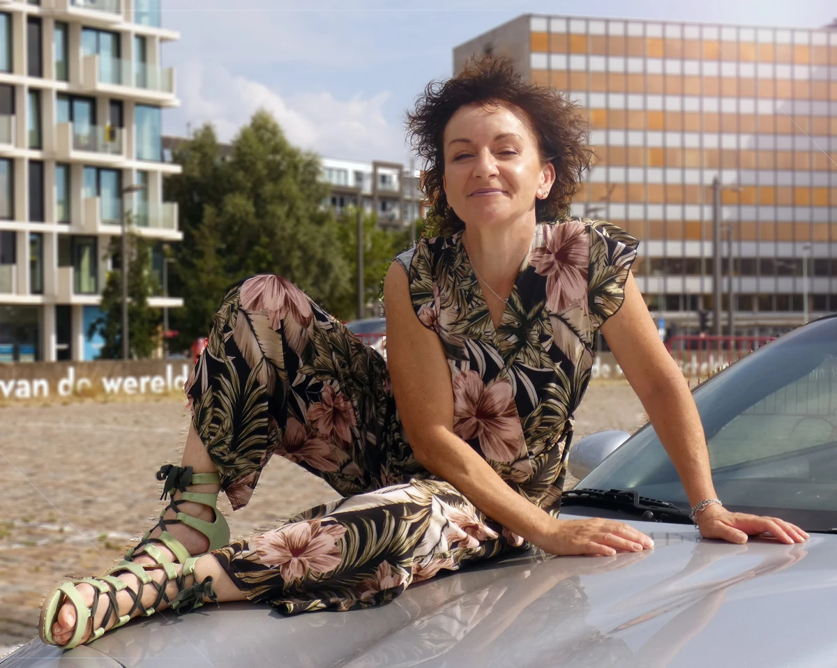 Annerley Gordon | Wiki Eurobeat | Fandom