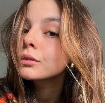 Isabella Guarnieri | Foreign Voice Over Wiki | Fandom