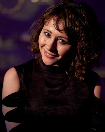 Frances Ruffelle